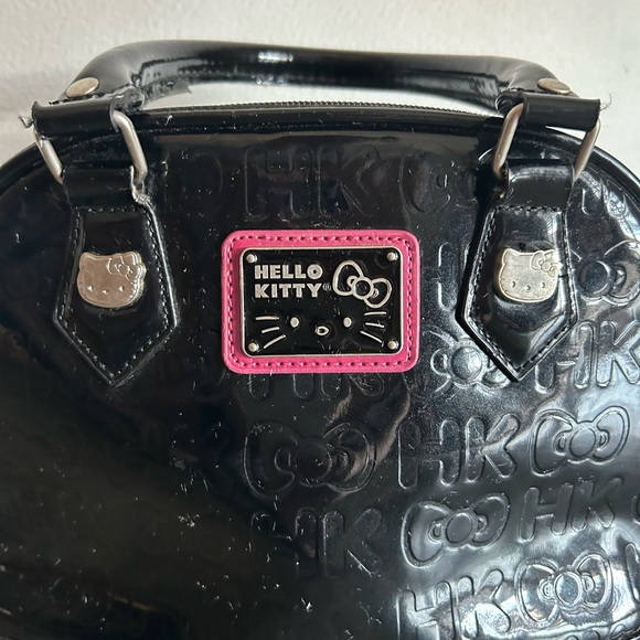 Loungefly | Bags | Loungefly X Hello Kitty Embossed Black Handbagpurse ...